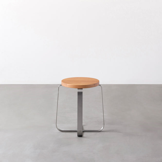 THE STOOL / 無垢 レッドオーク × Stainless Standard – KANADEMONO