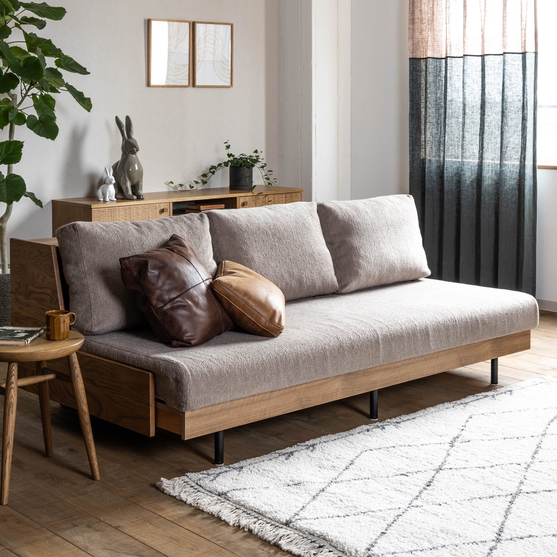 スタイルチェンジできる ソファベッド 3seater – KANADEMONO