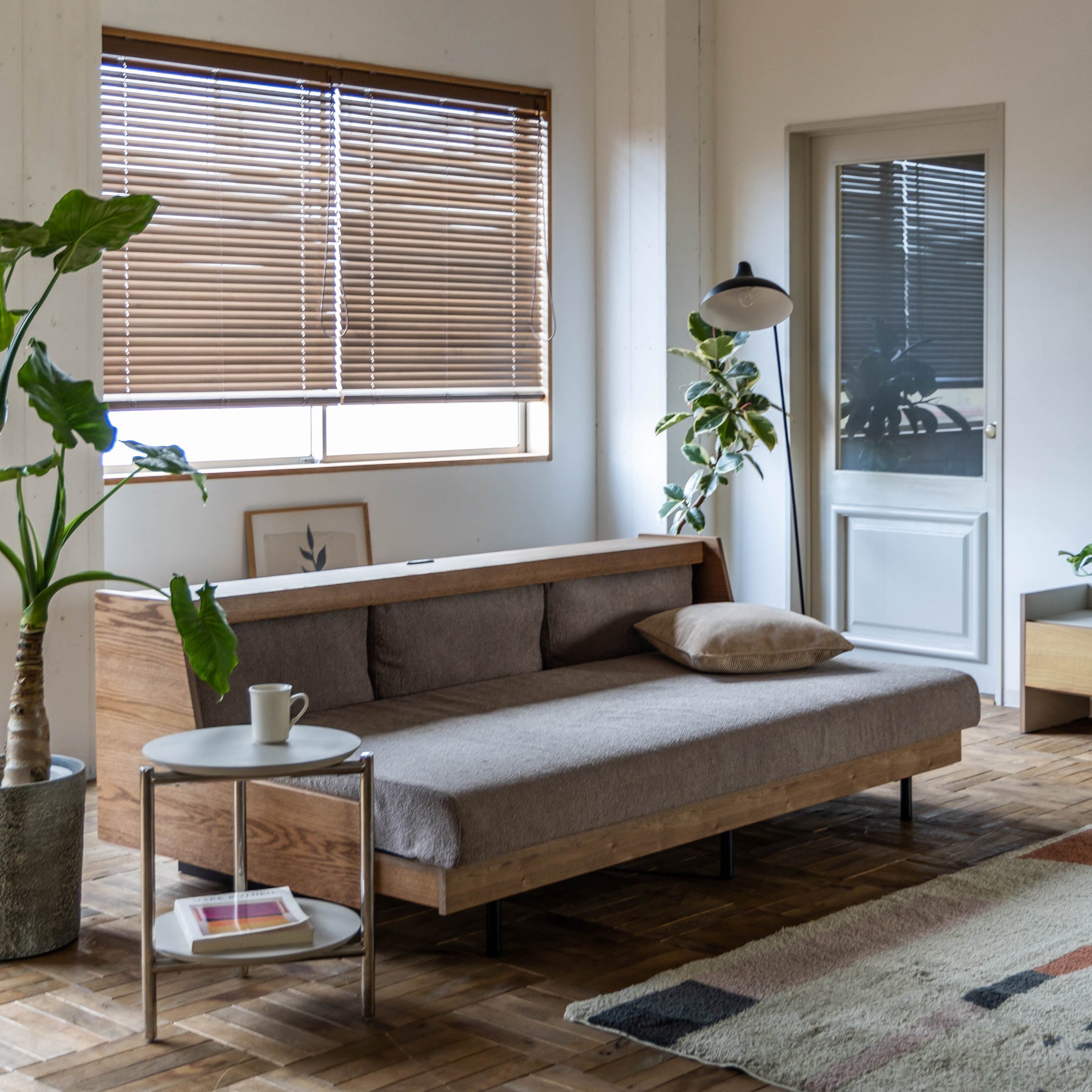 スタイルチェンジできる ソファベッド 3seater – KANADEMONO