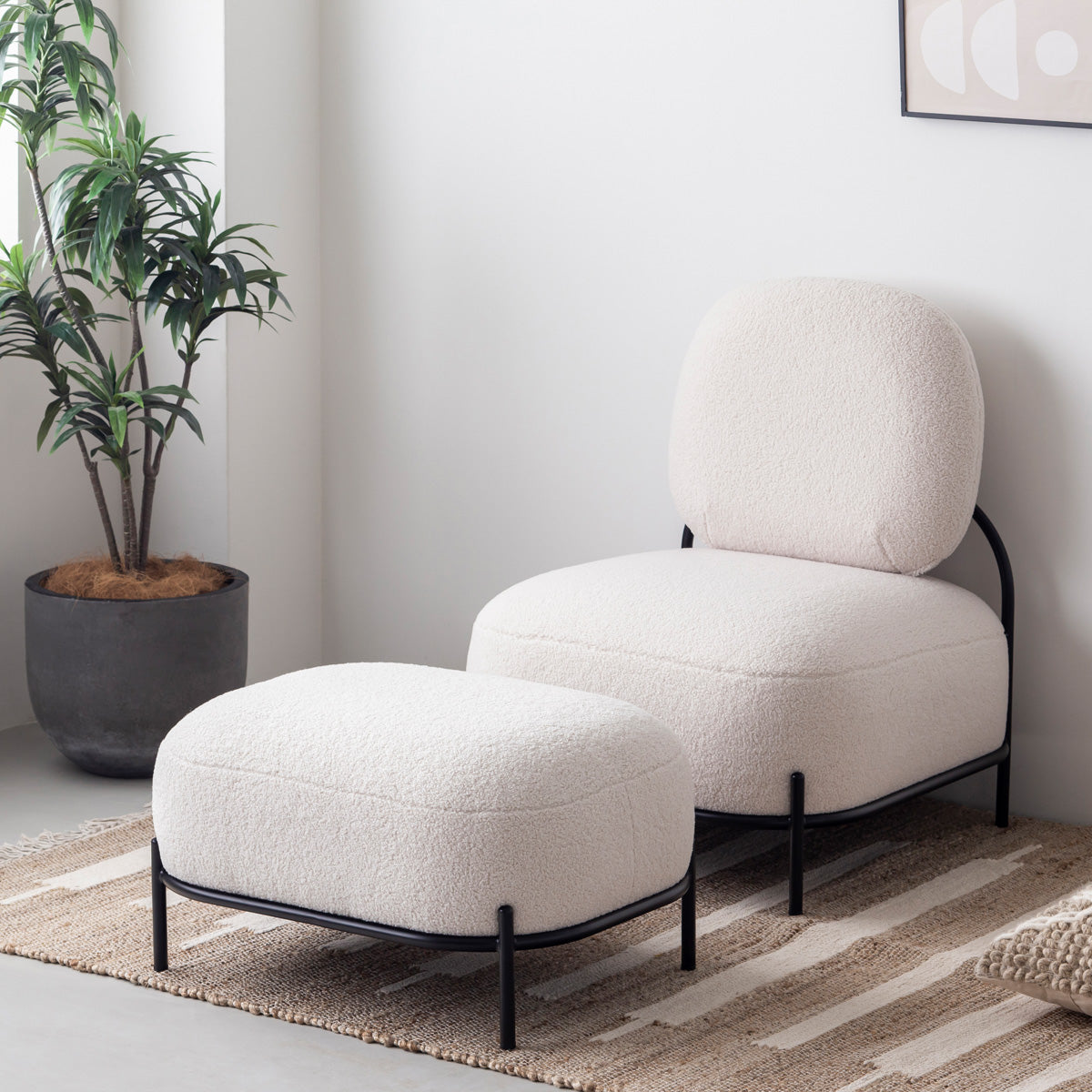 Fluffy - Cushion ブークレ生地の オットマン – KANADEMONO