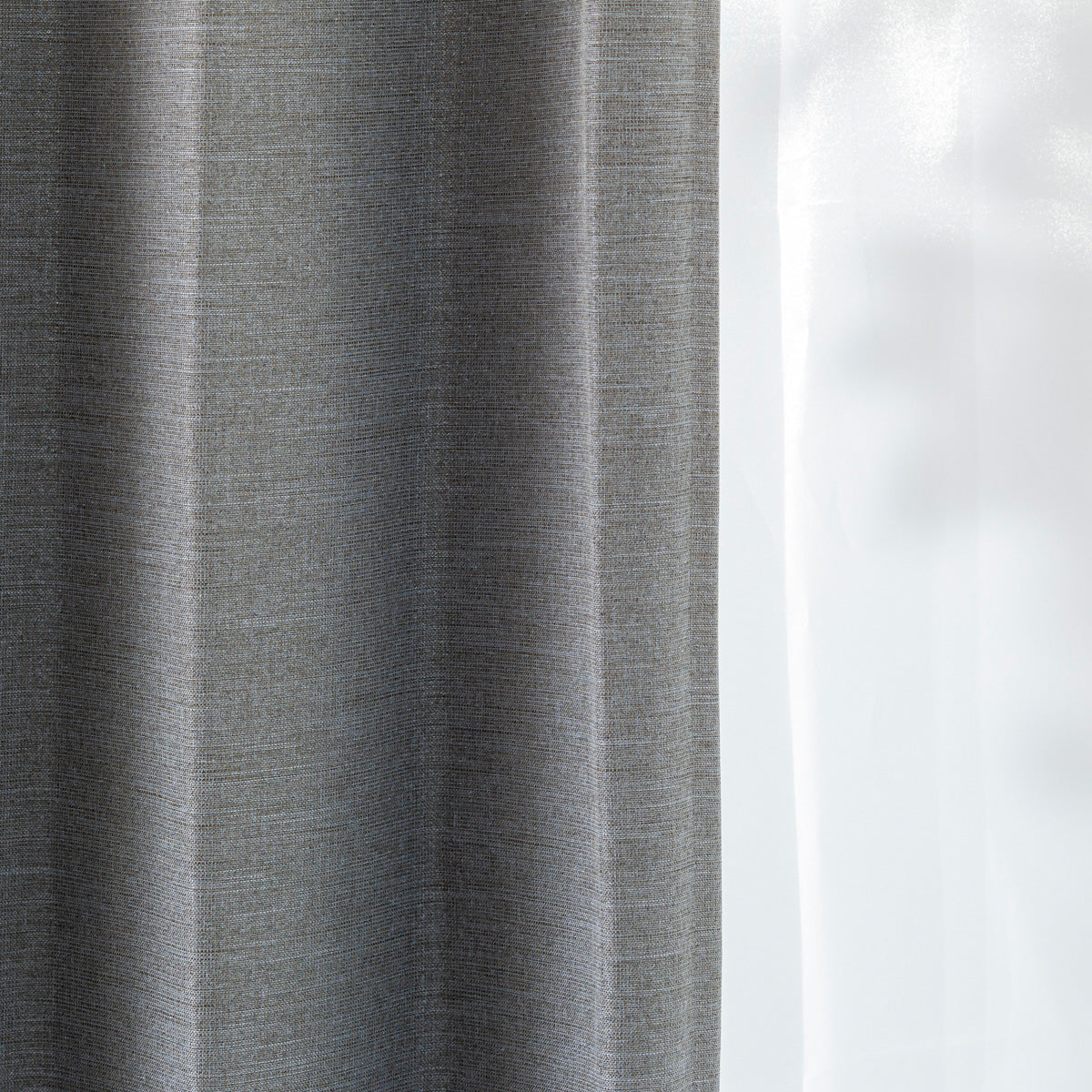 Elegance - Grayish ゆったりとした 遮光 プリーツカーテン – KANADEMONO