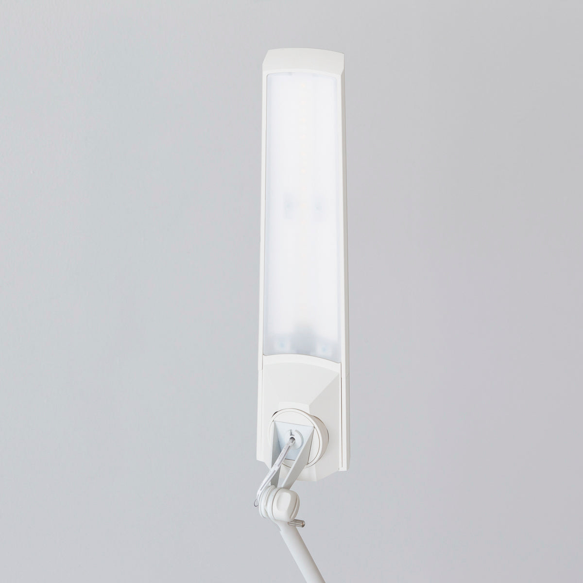Slim - Stylish Touchless Matte Desk Lamp クランプ式 – KANADEMONO