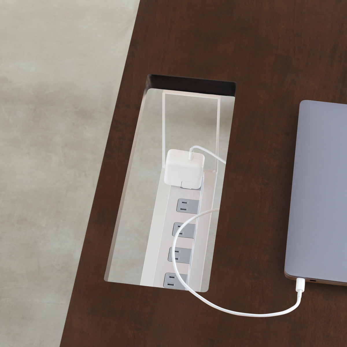 THE TABLE / ラバーウッド ブラックブラウン × White Steel × W301 - 400cm 配線トレー付き – KANADEMONO