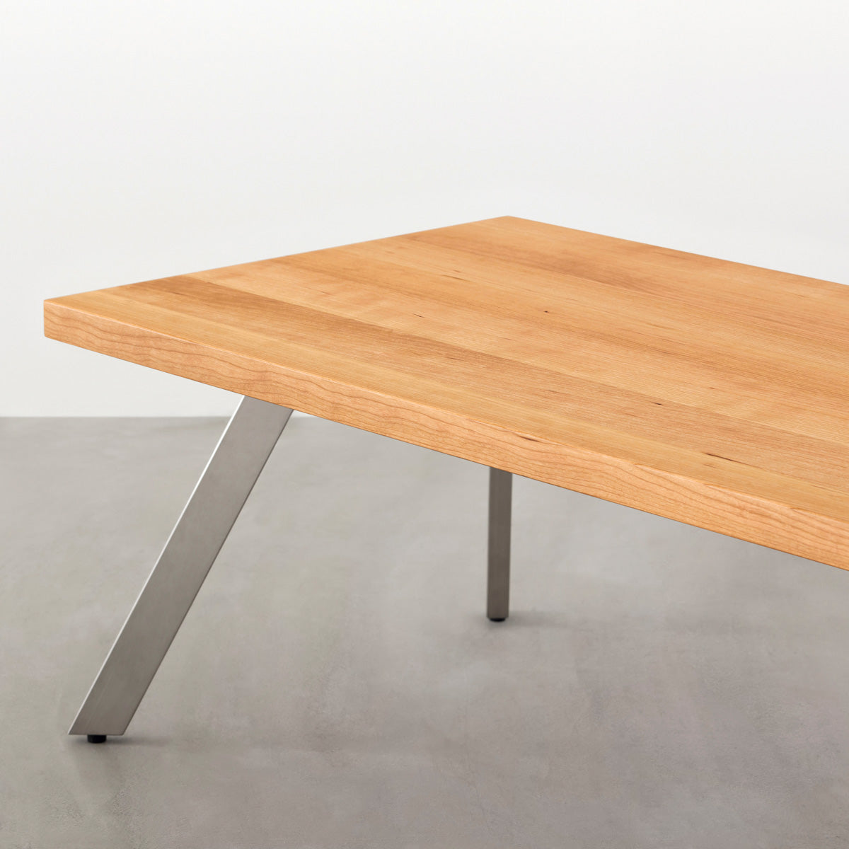 THE LOW TABLE / 無垢 ブラックチェリー × Stainless – KANADEMONO