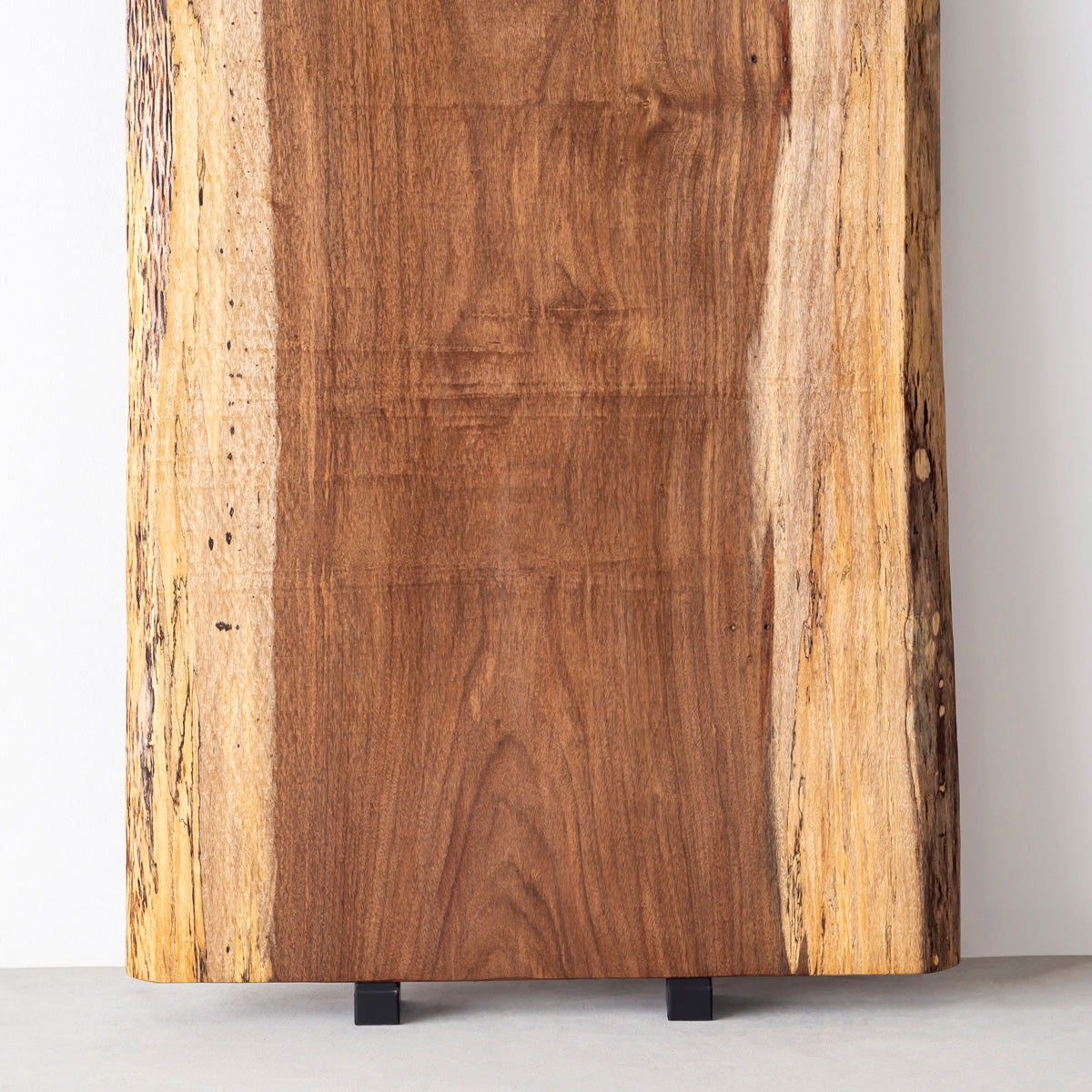 厳選一枚板 / マホガニーM #0010 深みのある色合いのテーブル天板 1715 × 690 ~ 720 mm – KANADEMONO