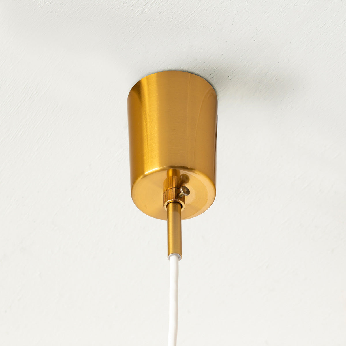 Glass × Oval 半透明ガラスと大理石の オーバル ペンダントライト – KANADEMONO