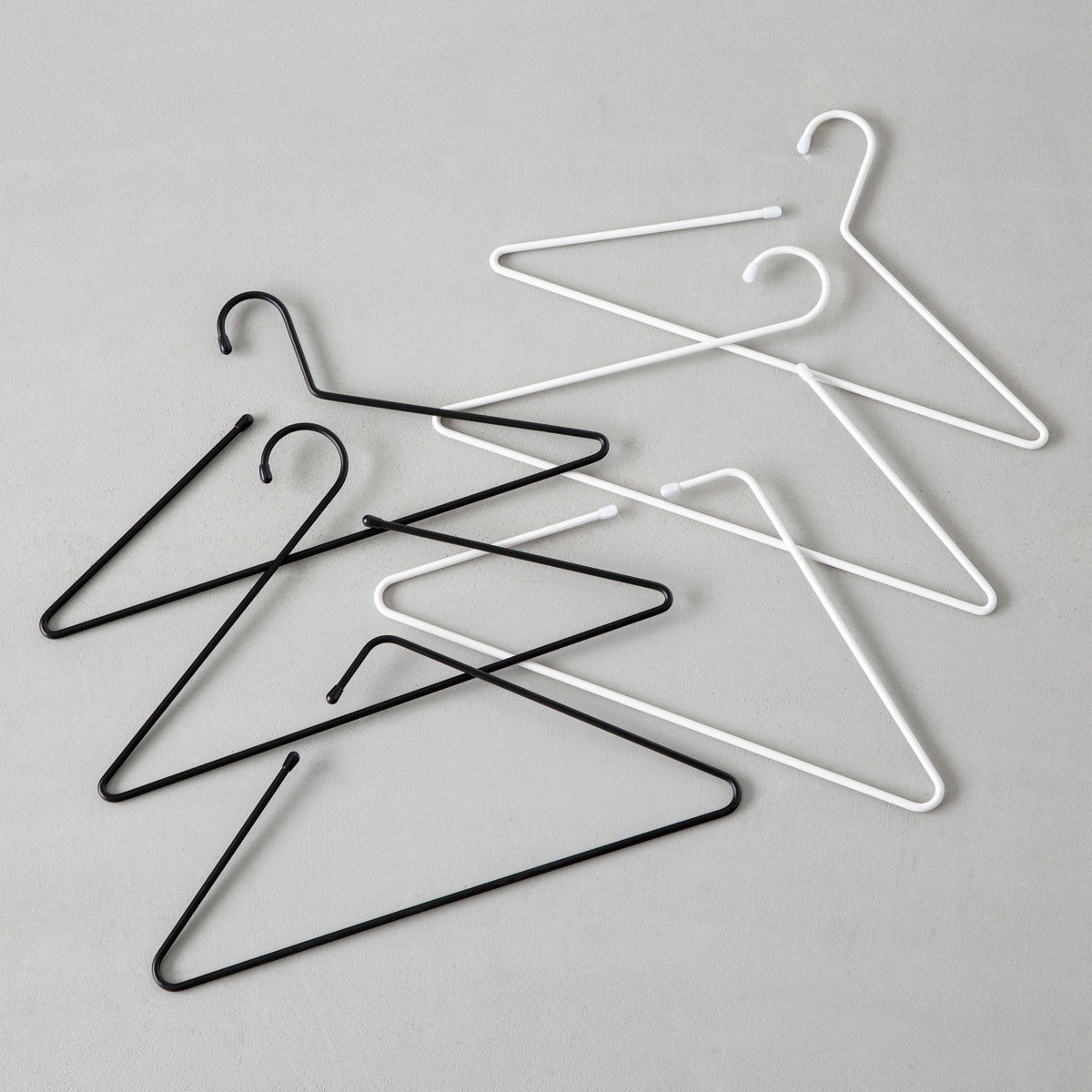 シンプル アイアン ハンガー 10本セット type A – KANADEMONO