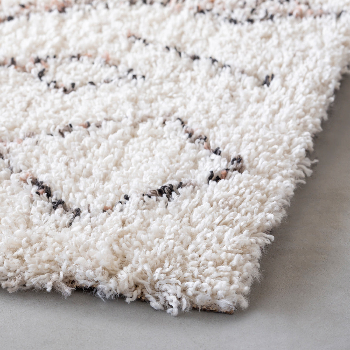 Relaxing Diamond Azilal Rug 120×170 – KANADEMONO