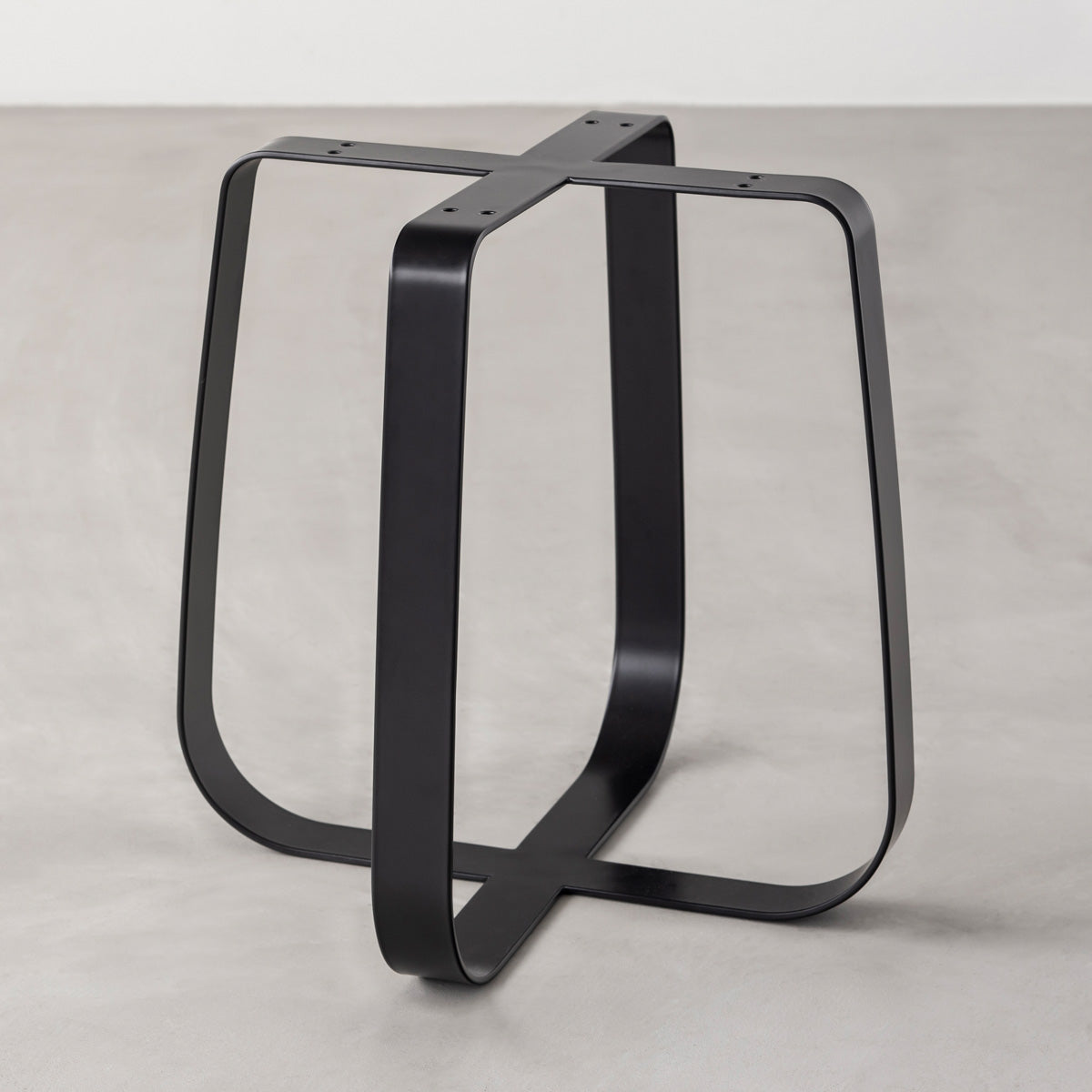 THE STOOL / 無垢 ブラックチェリー × Black Steel Standard – KANADEMONO