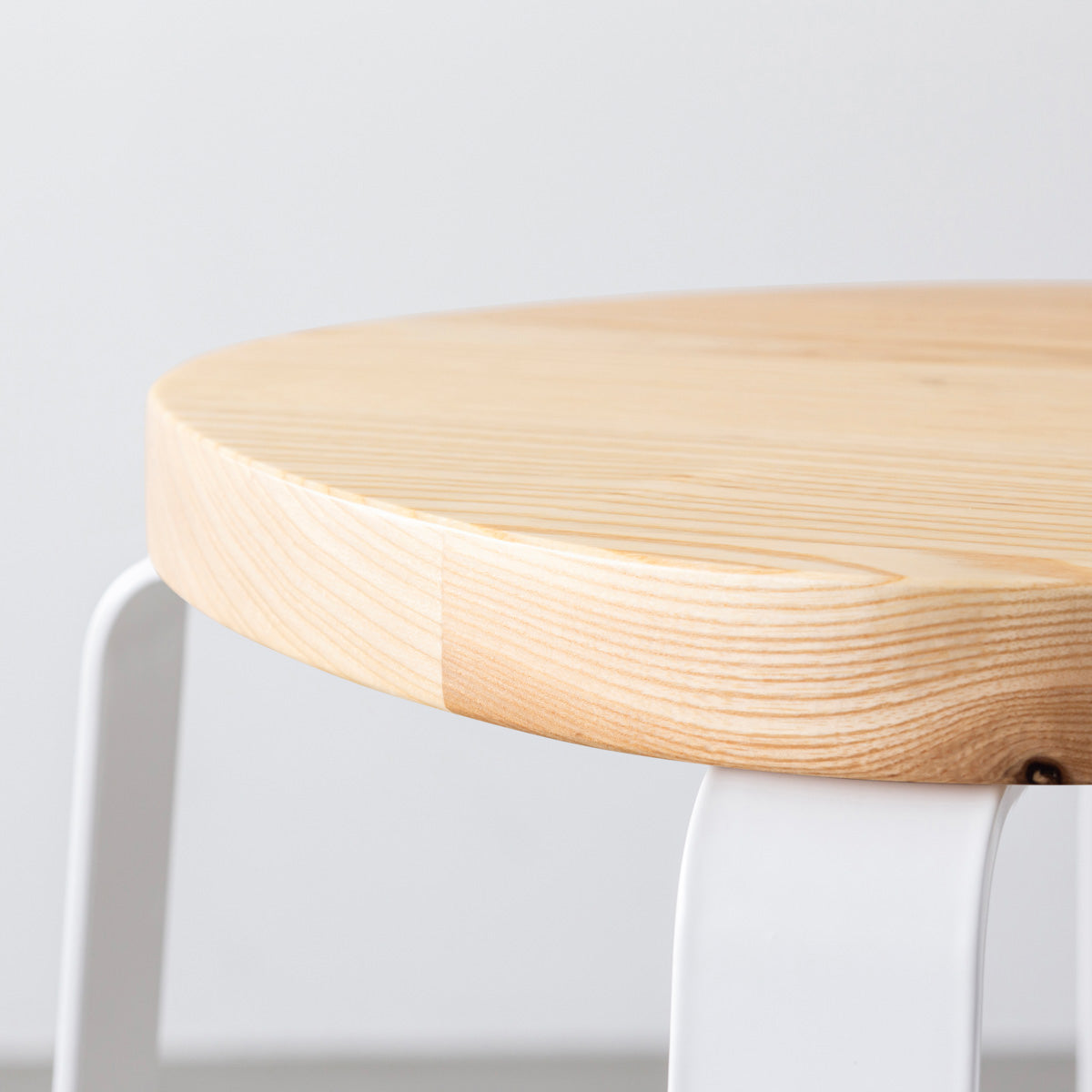 THE STOOL / 無垢 ホワイトアッシュ × White Steel Standard – KANADEMONO