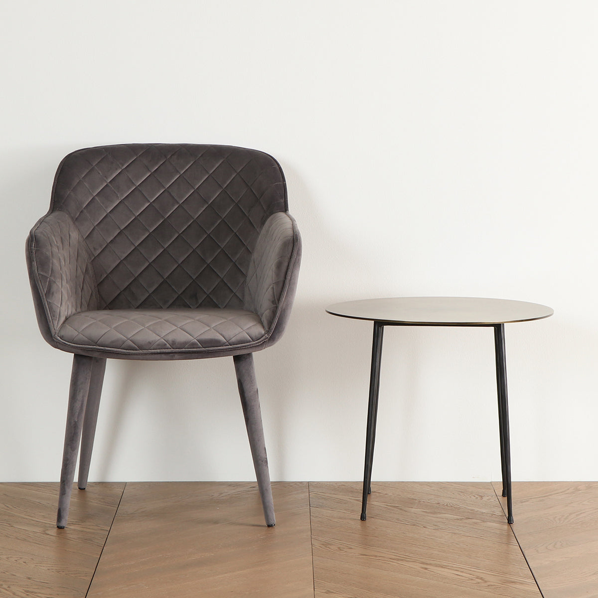 Elegance - Velour 優雅な ベロア調 アームチェア – KANADEMONO