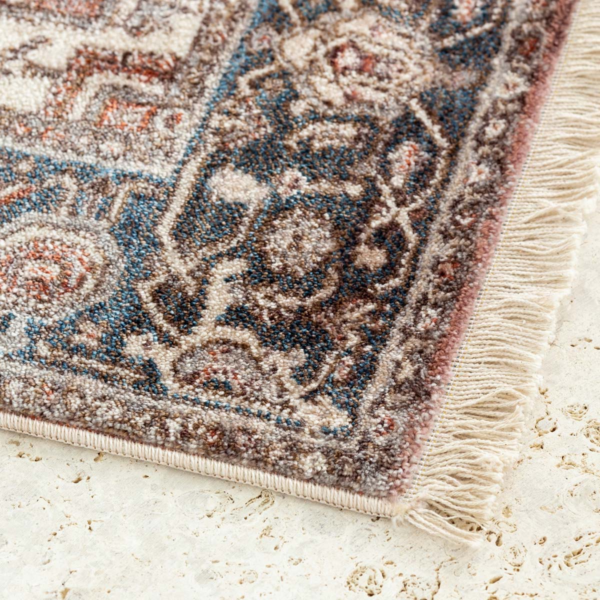 Graceful Persian Border Rug - Wine 120×180 – KANADEMONO