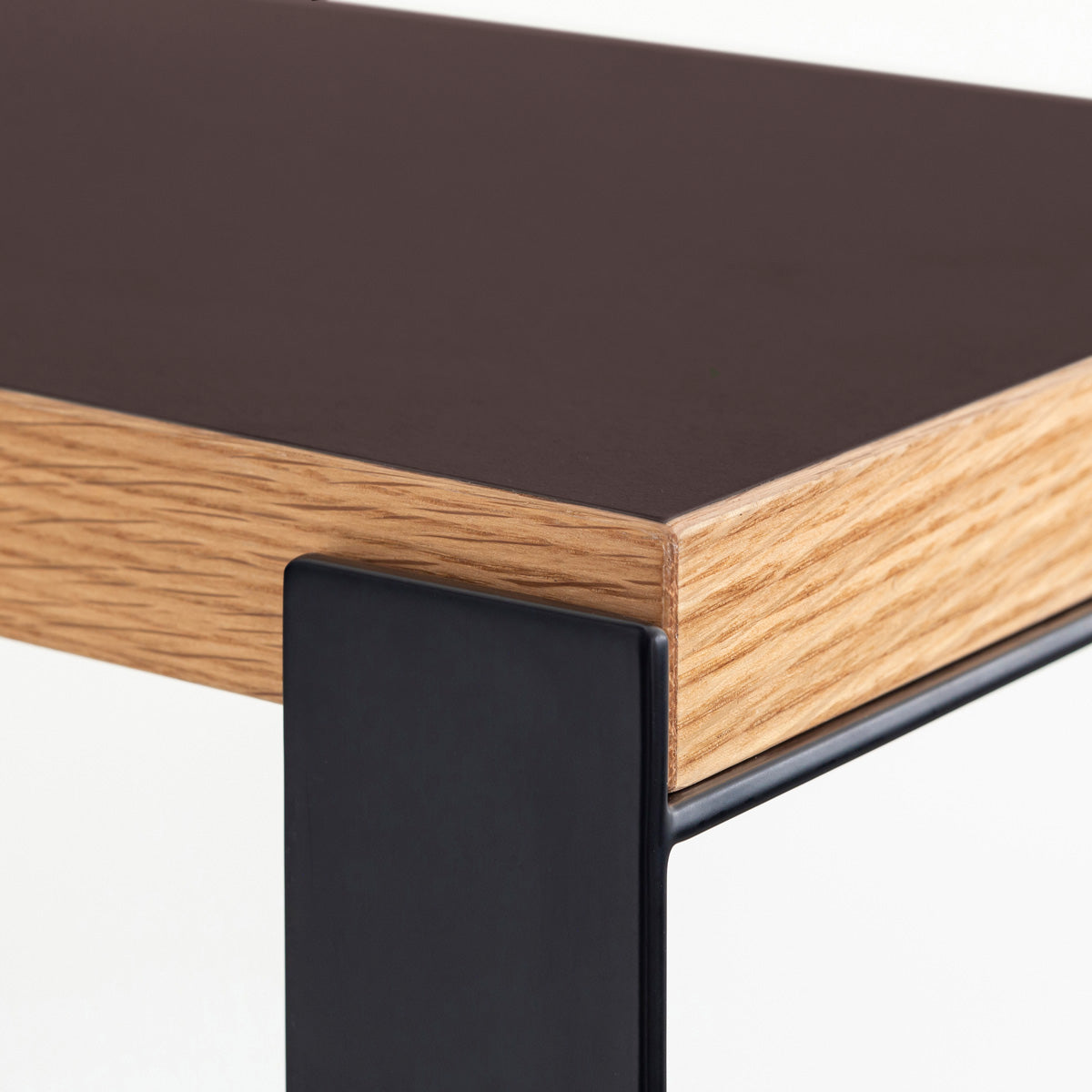 THE SHELF / リノリウム 全21色 × Black Steel – KANADEMONO